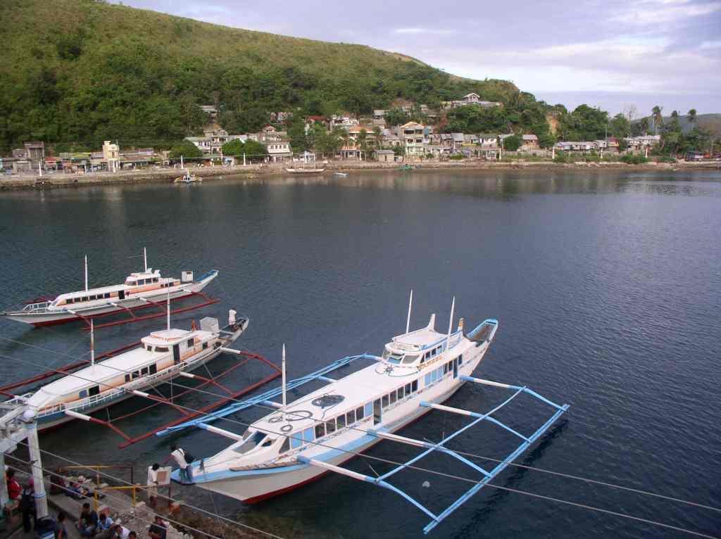 Pier of Romblon | Romblomanon