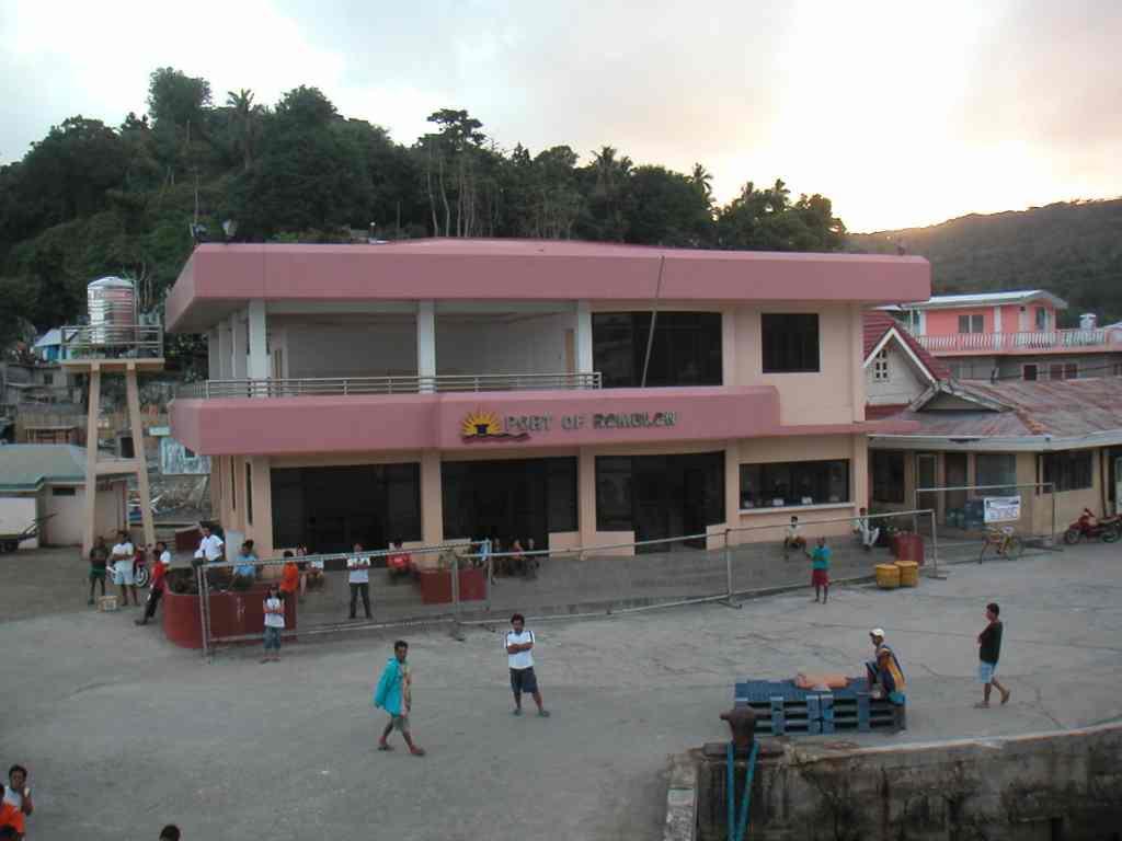 Pier of Romblon | Romblomanon