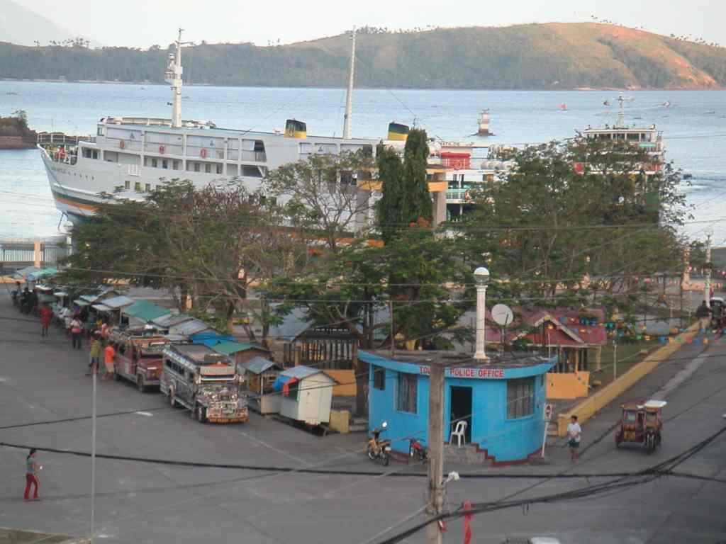 Pier of Romblon | Romblomanon